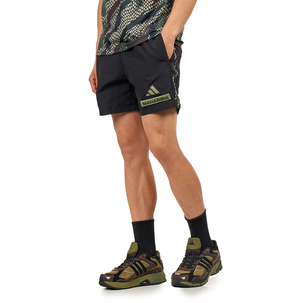 adidas x Arsenal FC x Maharishi - Arsenal x Maharishi TR Shorts (Black ...