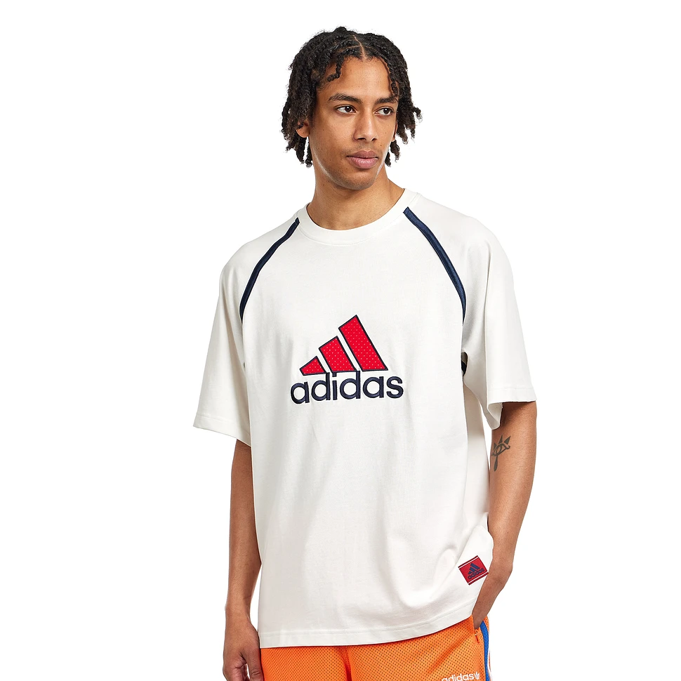 adidas - Badge of Sport T-Shirt (Cloud White) | HHV