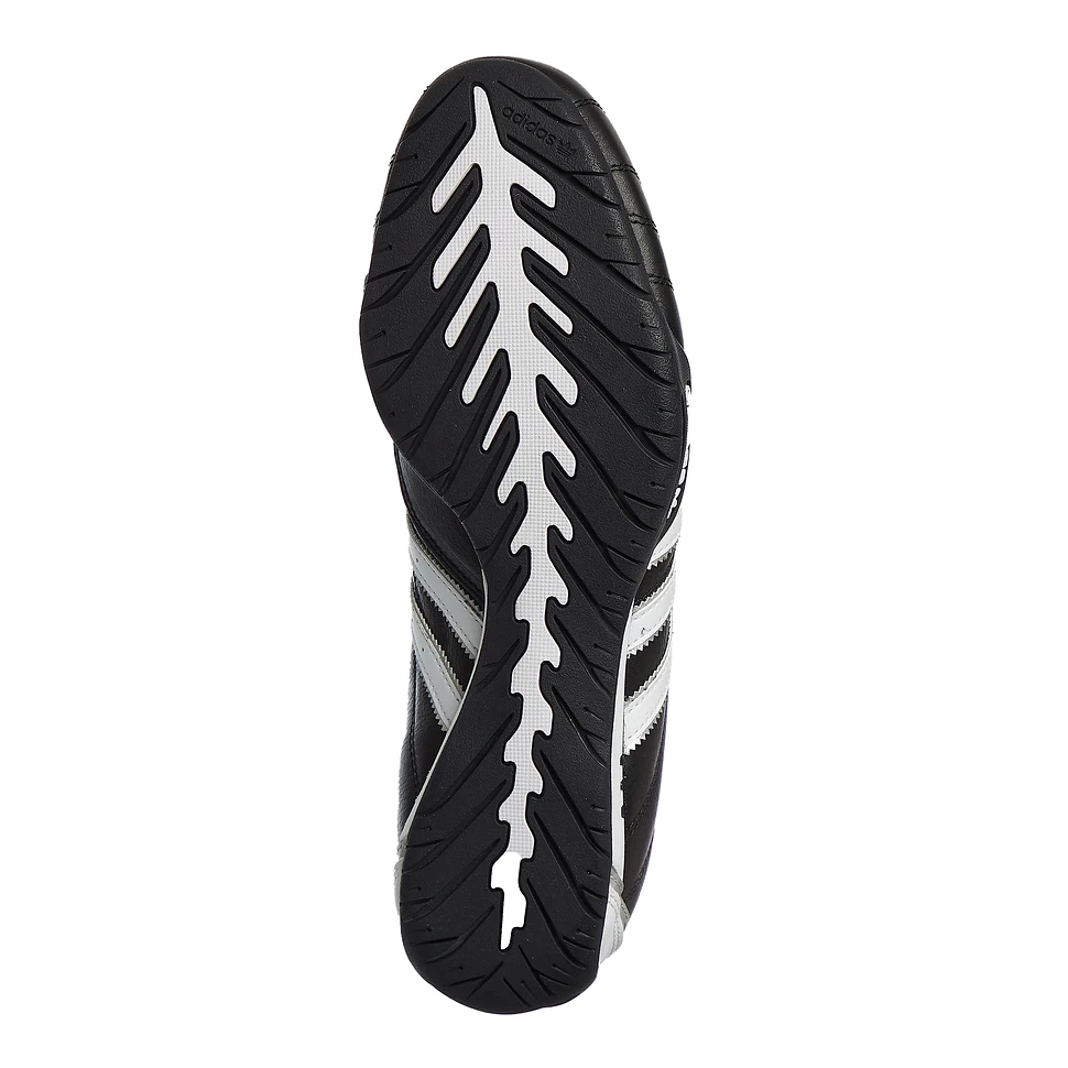 adidas - Adi Racer Lo (Core Black / Footwear White / Core Black) | HHV