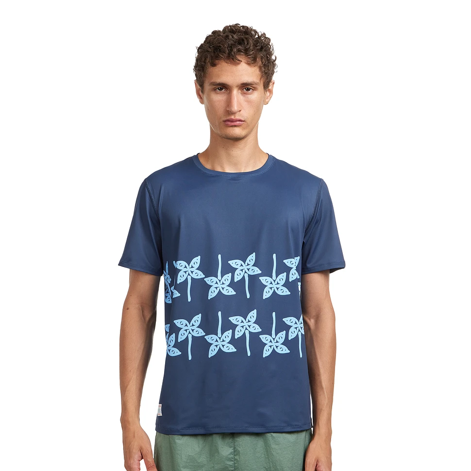District Vision - Lightweight Short Sleeve Graphic Tee (Zephyr) | HHV
