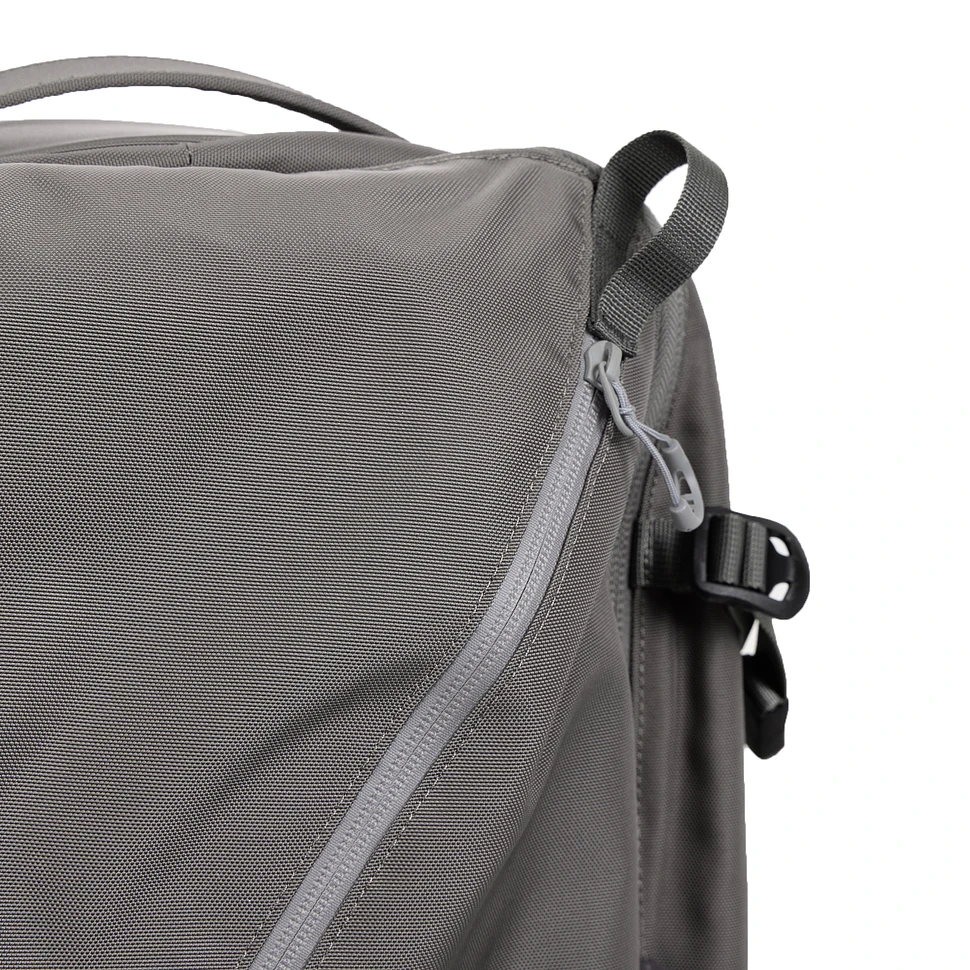 CMF Outdoor Garment - Backpackerz 32 (Wolf Gray) | HHV