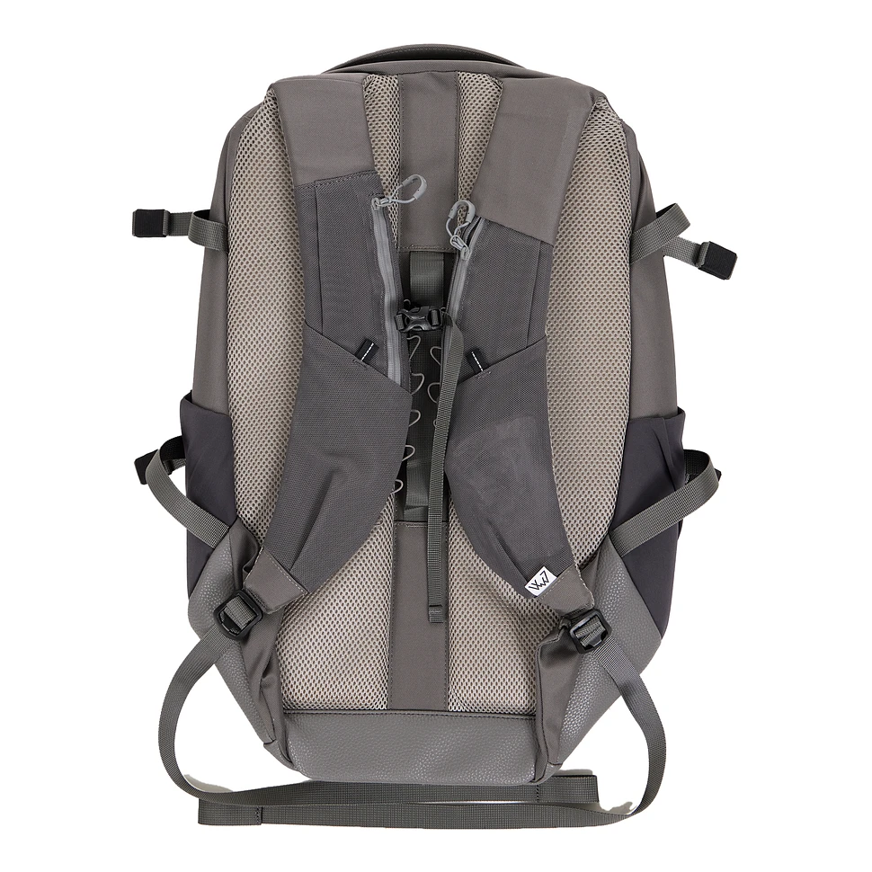 CMF Outdoor Garment - Backpackerz 32 (Wolf Gray) | HHV