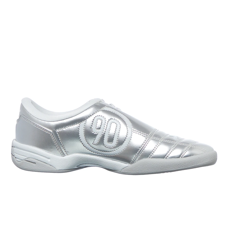 Nike - WMNS T90 (Metallic Platinum / Photon Dust) | HHV