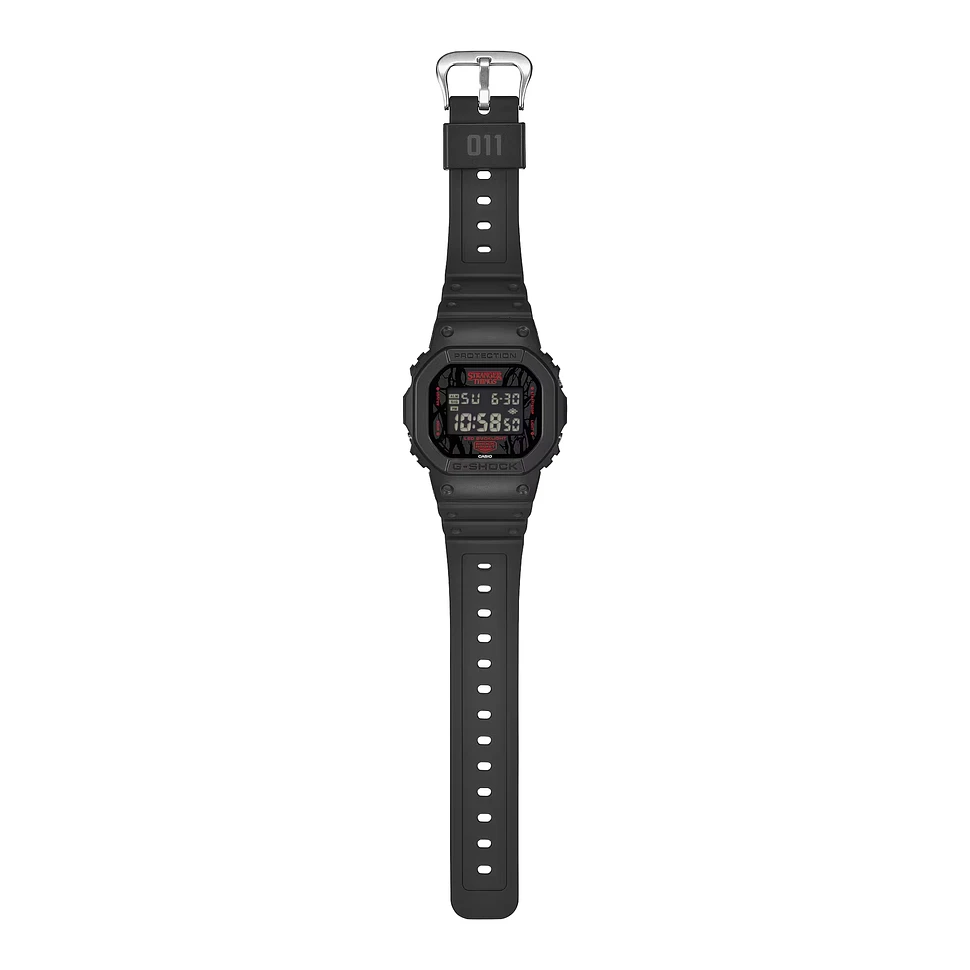 G-Shock x Stranger Things - DW-5600STT-1ER (Schwarz) | HHV
