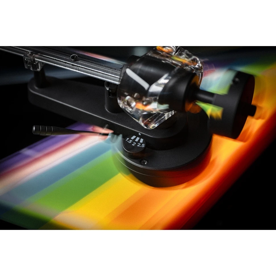 Pro-Ject - Pink Floyd The Dark Side of the Moon Special Edition ...